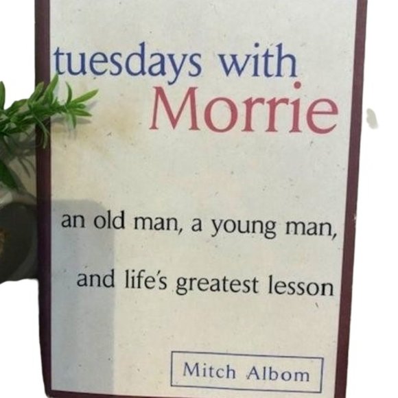 Doubleday | Accents | Tuesdays With Morrie An Old Man A Young Man And ...